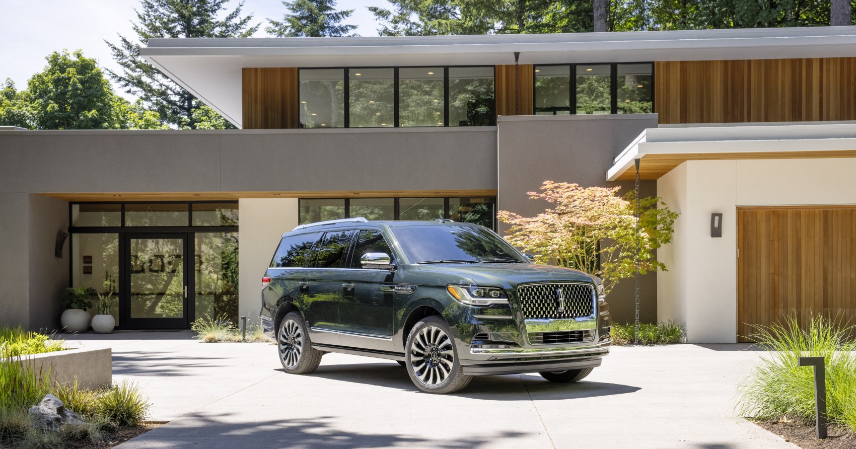 Lincoln Navigator IV (facelift 2021) SWB 3.5 V6 (440 Hp) 4x4 SelectShift